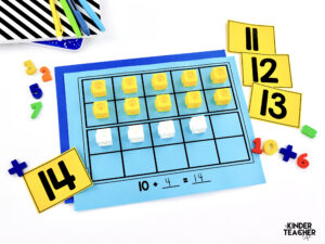 Telling Time Using Hands-on Math Centers - A Kinderteacher Life
